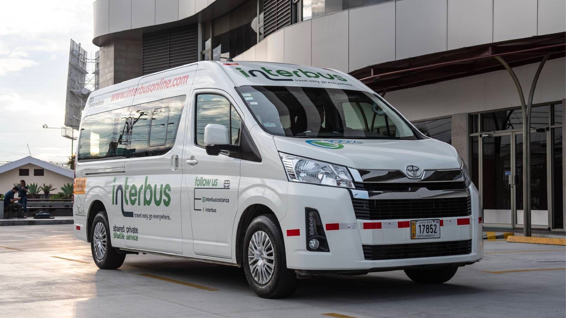 Why choose a shuttle service like Interbus? – Budget Costa Rica